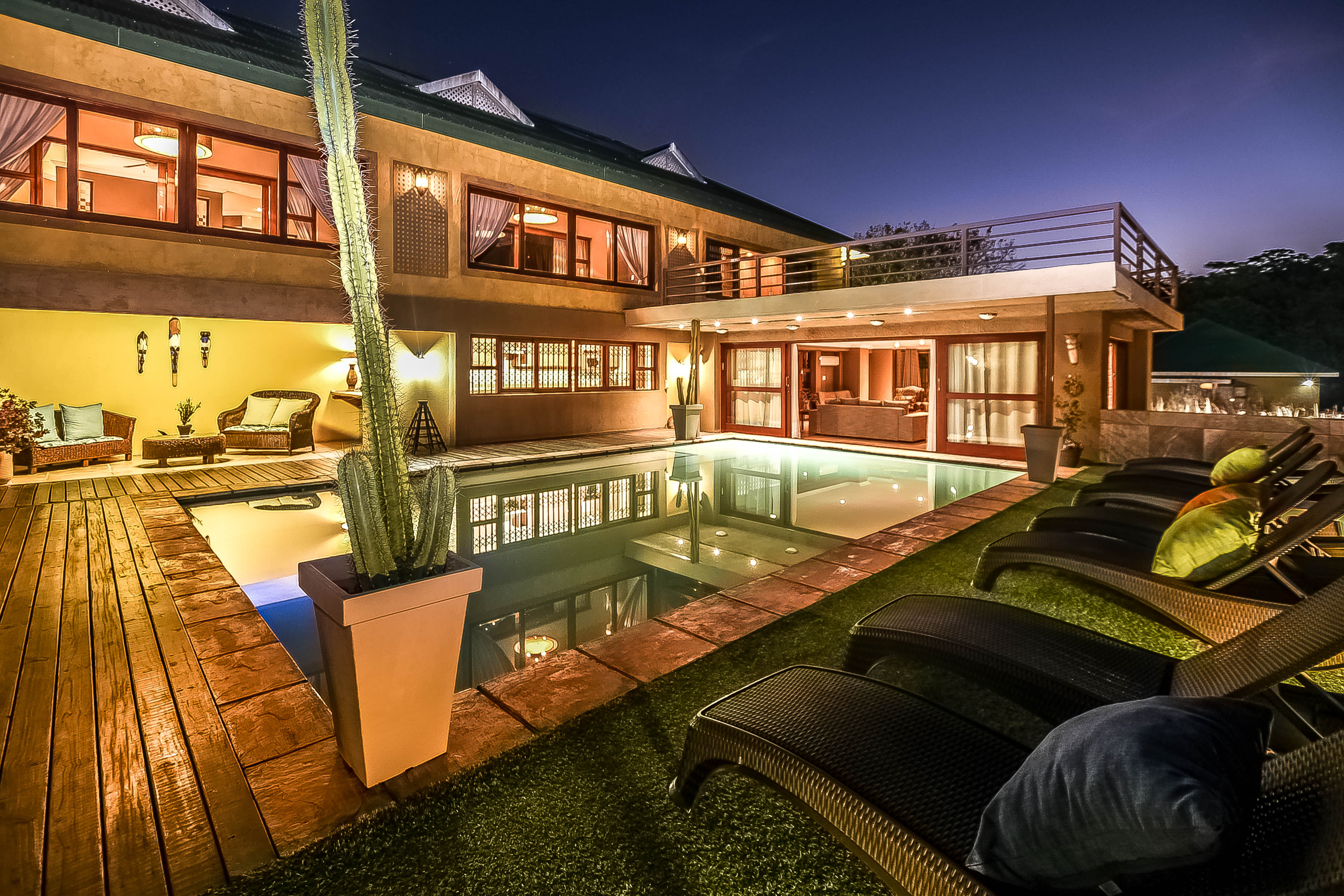 Bambuu Lakeside Lodge - Lodge Accommodation in Hazyview